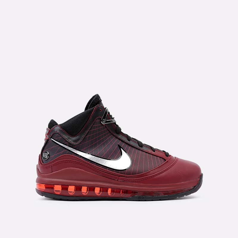 Кроссовки Nike LeBron | Купить кроссовки Найк Леброн на сайте Sports.ru